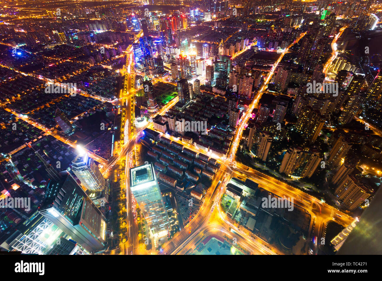 City nightview hi-res stock photography and images - Alamy