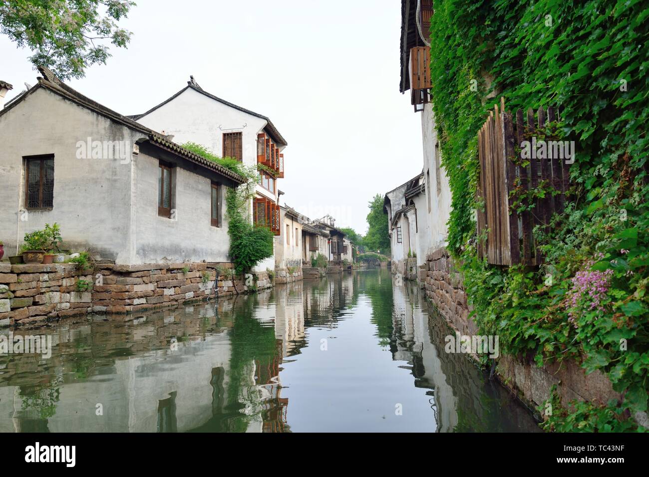 Jiangnan residential buildings traditional buildings hi-res stock ...
