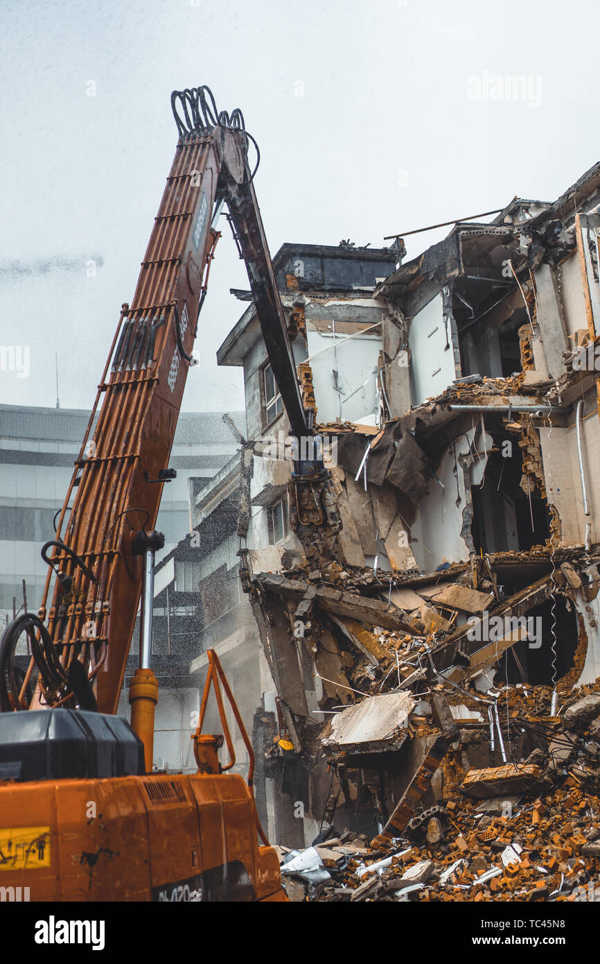 City building demolition site Stock Photo - Alamy