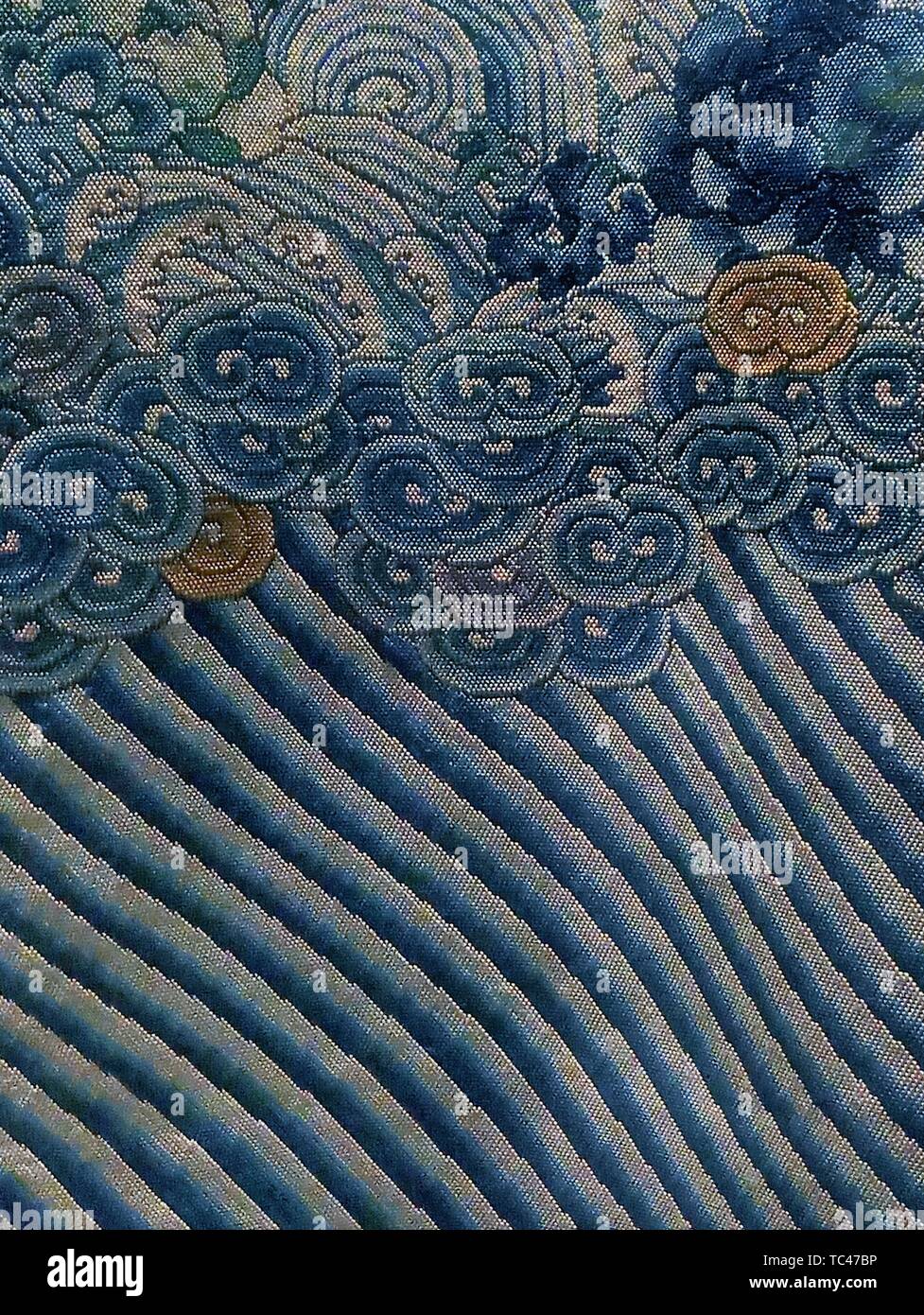 Ornamental pattern of ancient Chinese costumes Stock Photo - Alamy