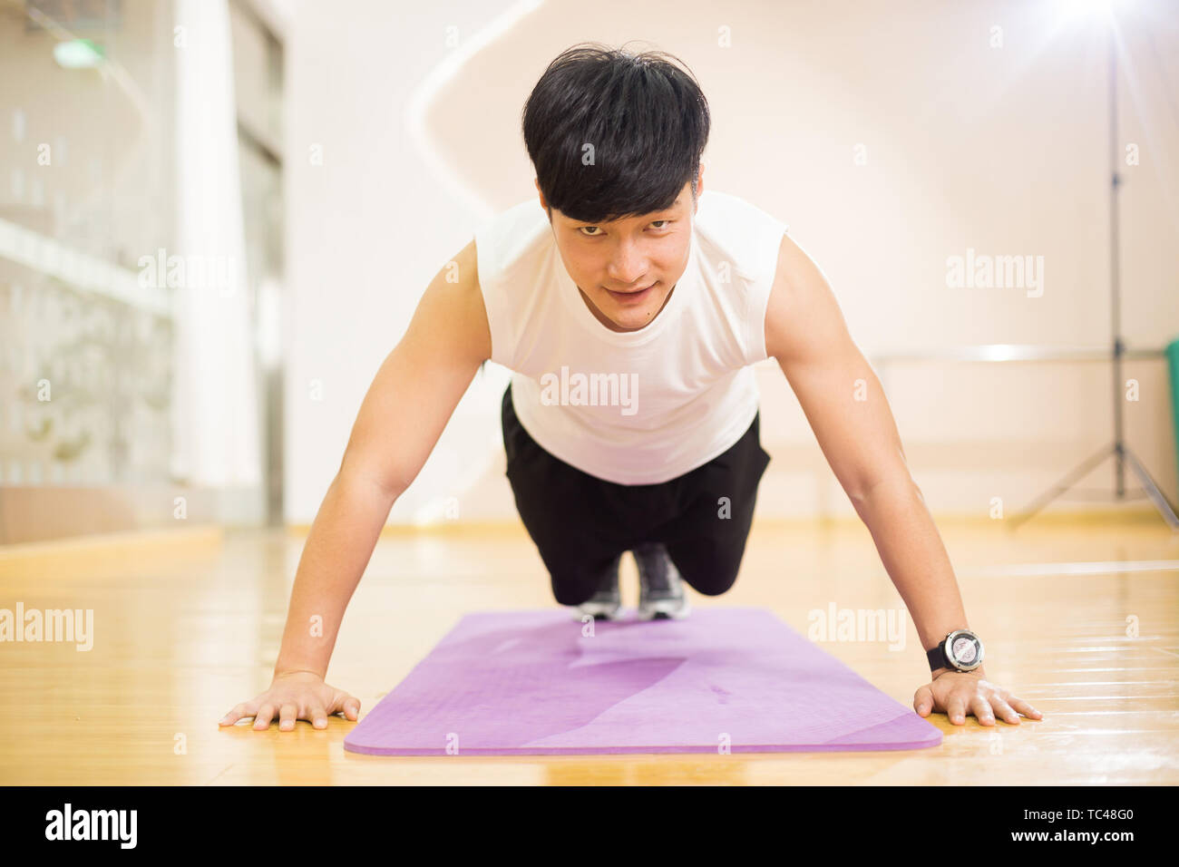 Young chinese man muscular hi-res stock photography and images - Alamy