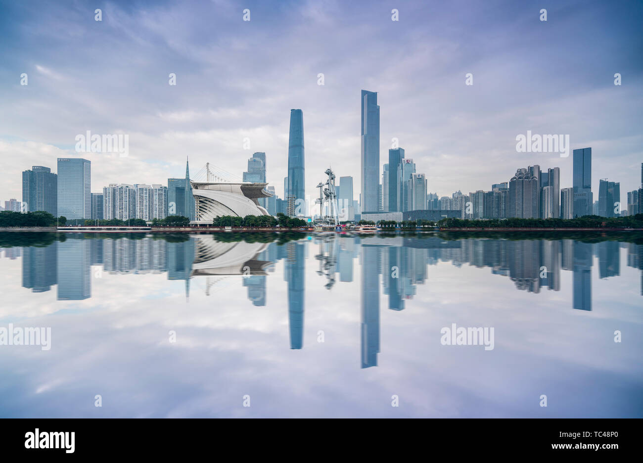 Skyline of the modern city of guangzhou hi-res stock photography and ...