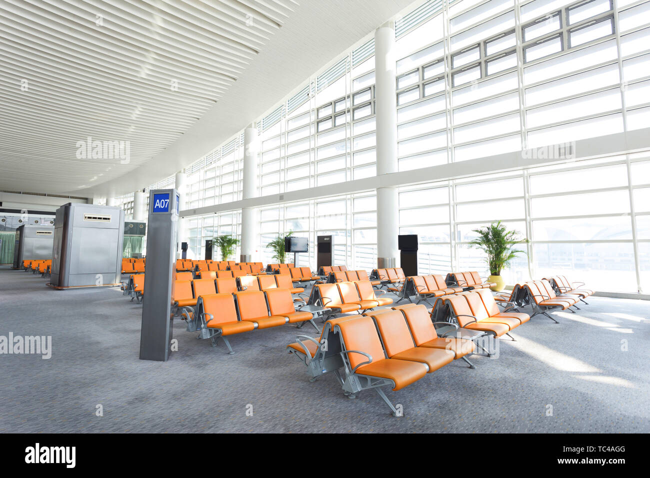 Airport design hi-res stock photography and images - Alamy