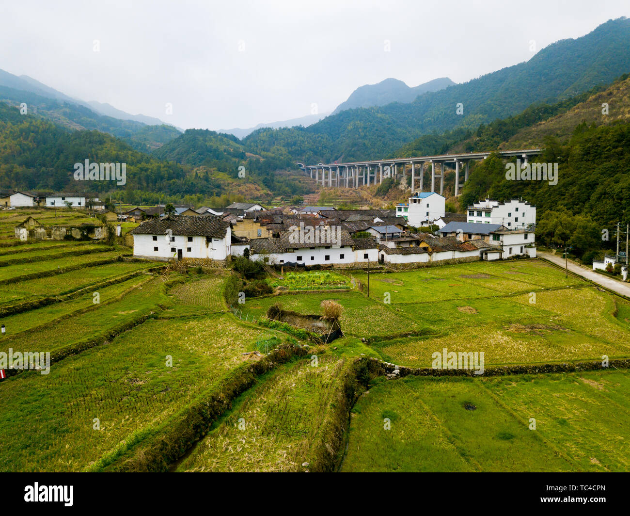 Lishui ancient village hi-res stock photography and images - Alamy