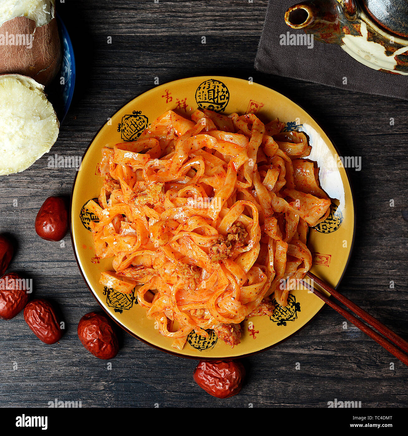 Liangpi shaanxi hi-res stock photography and images - Alamy