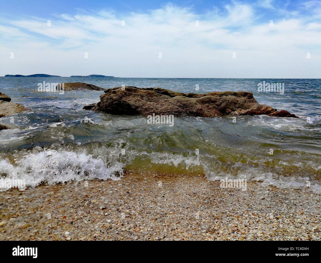 Haiyang Island High Resolution Stock Photography and Images - Alamy