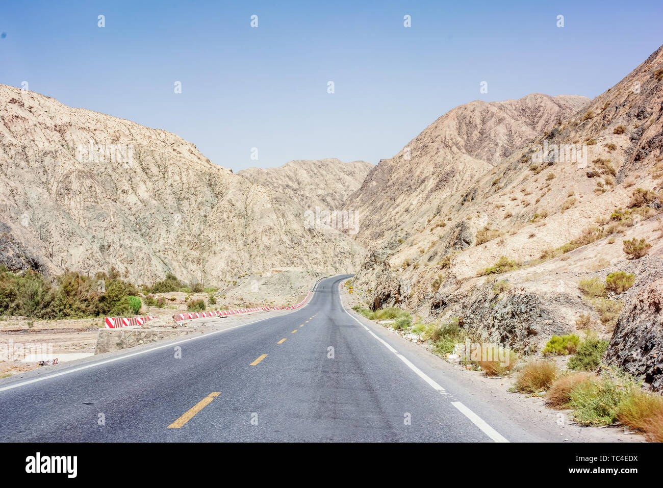 Golmud city hi-res stock photography and images - Alamy