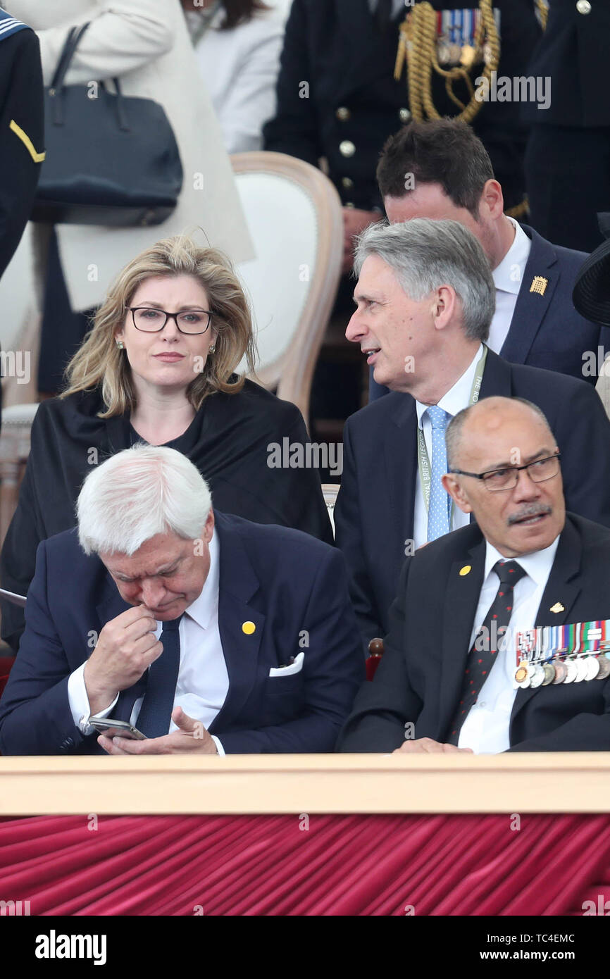 Defence Secretary Penny Mordaunt and Chancellor of the Exchequer Philip ...