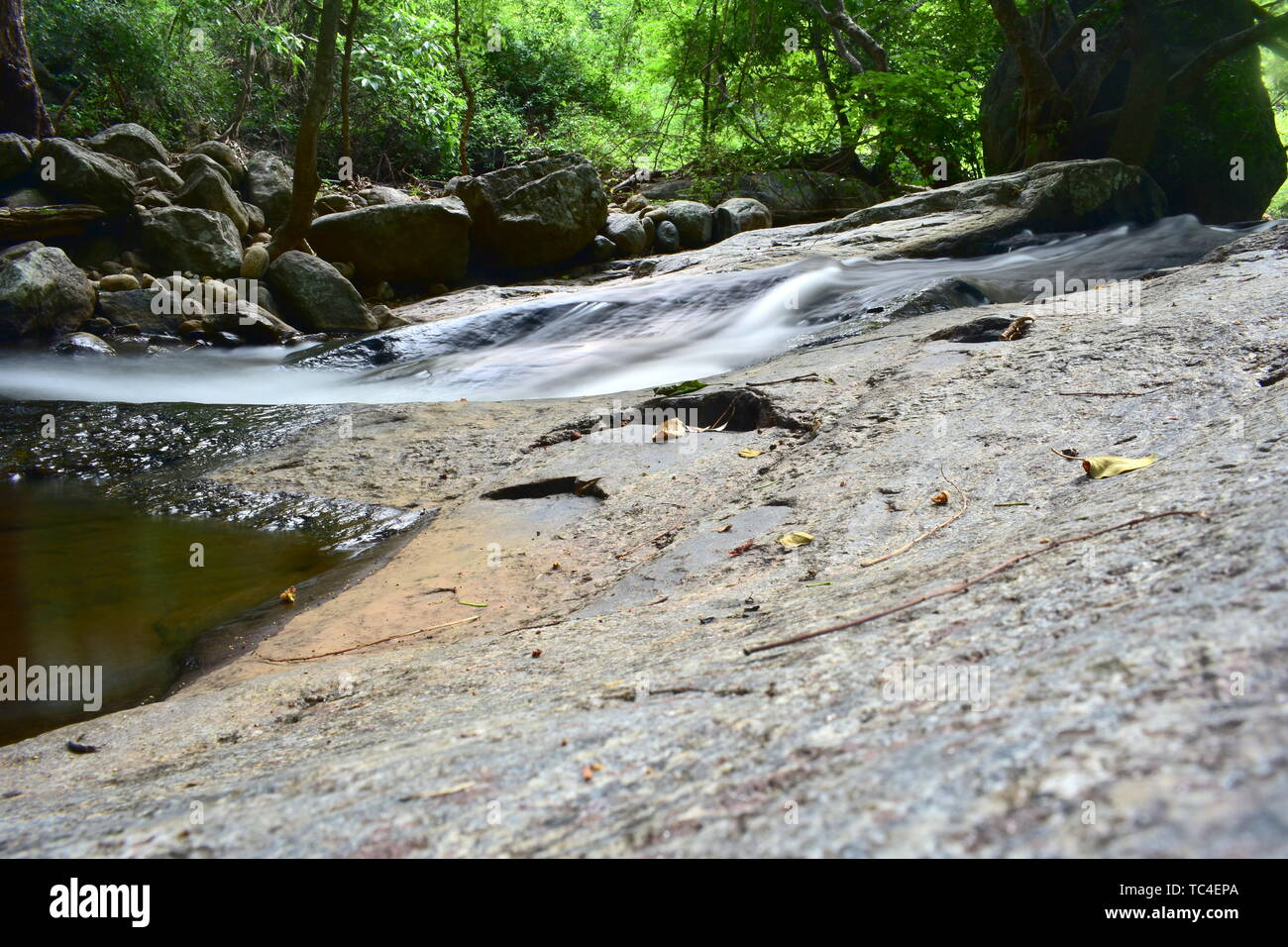 Kodaikanal hills and river hi-res stock photography and images - Alamy