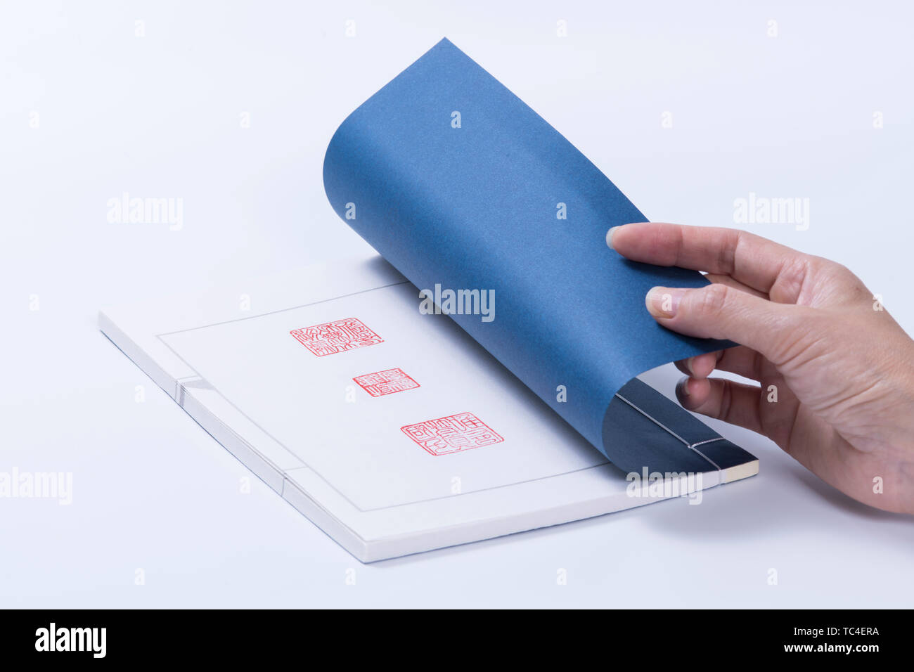 Rice paper books hi-res stock photography and images - Alamy