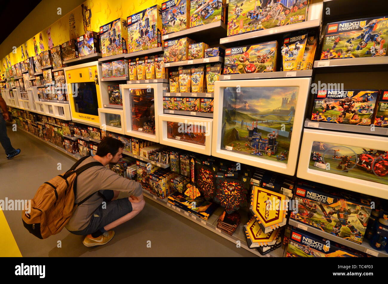 Nordic toy store building blocks lego lego hi-res stock photography and ...