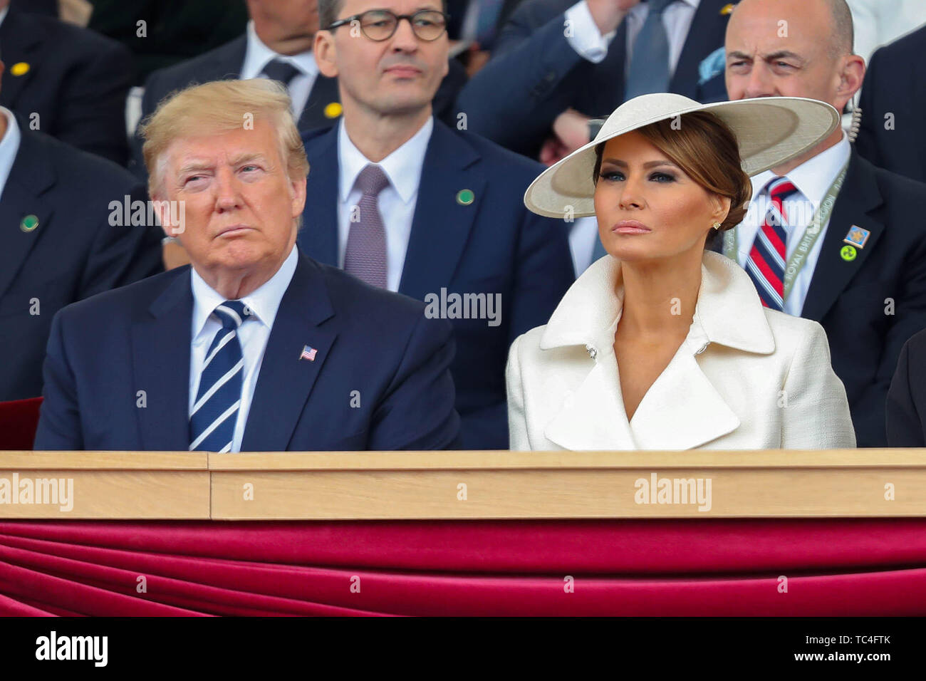 (front row, left to right) US President Donald Trump and Melania Trump ...