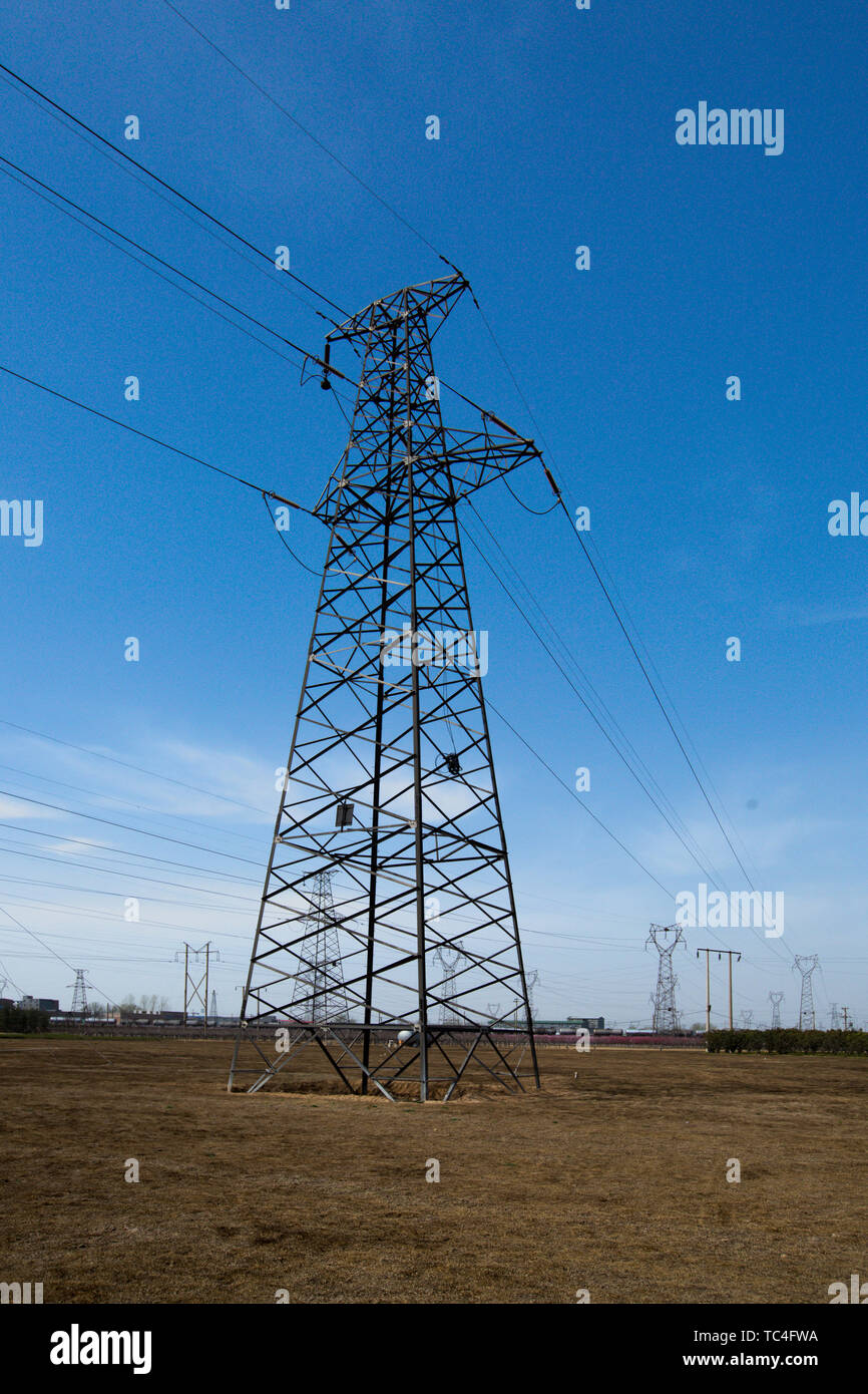 Electric poles with buildings hi-res stock photography and images - Alamy