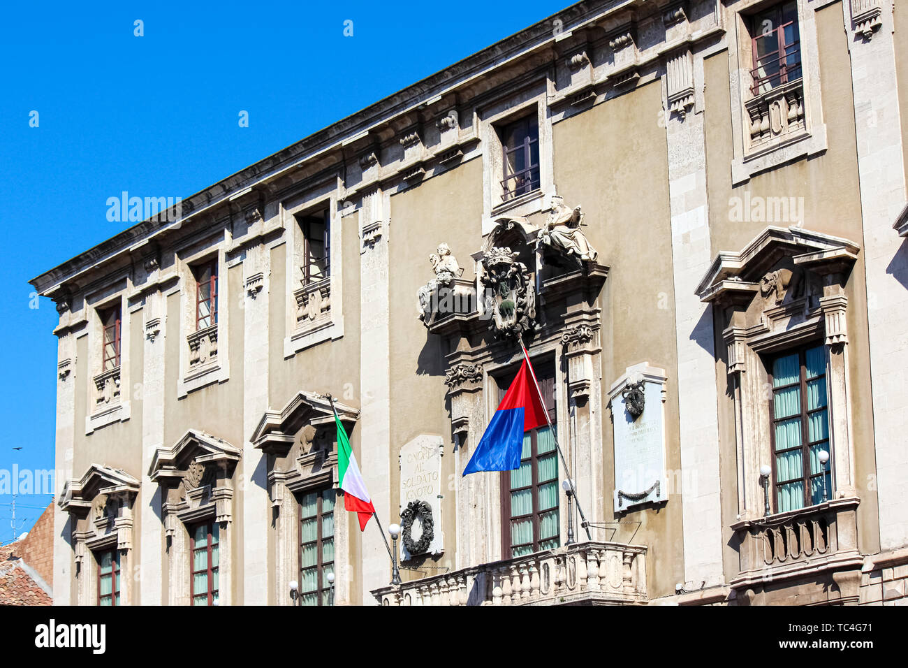 Sicilian flag hi-res stock photography and images - Alamy