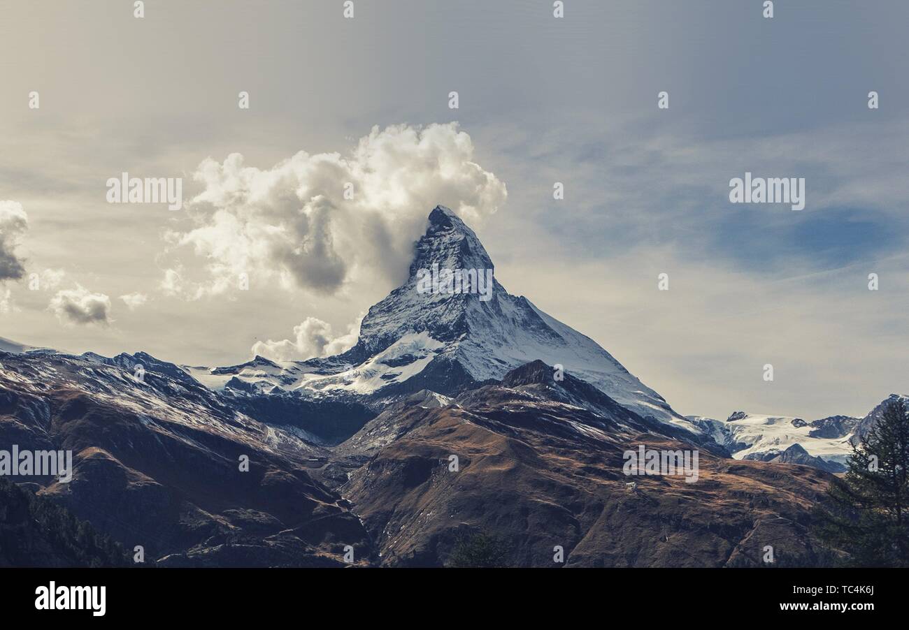 Gao shan hi-res stock photography and images - Alamy