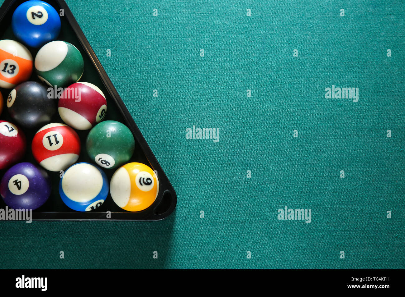 Pool balls in rack hi-res stock photography and images - Alamy