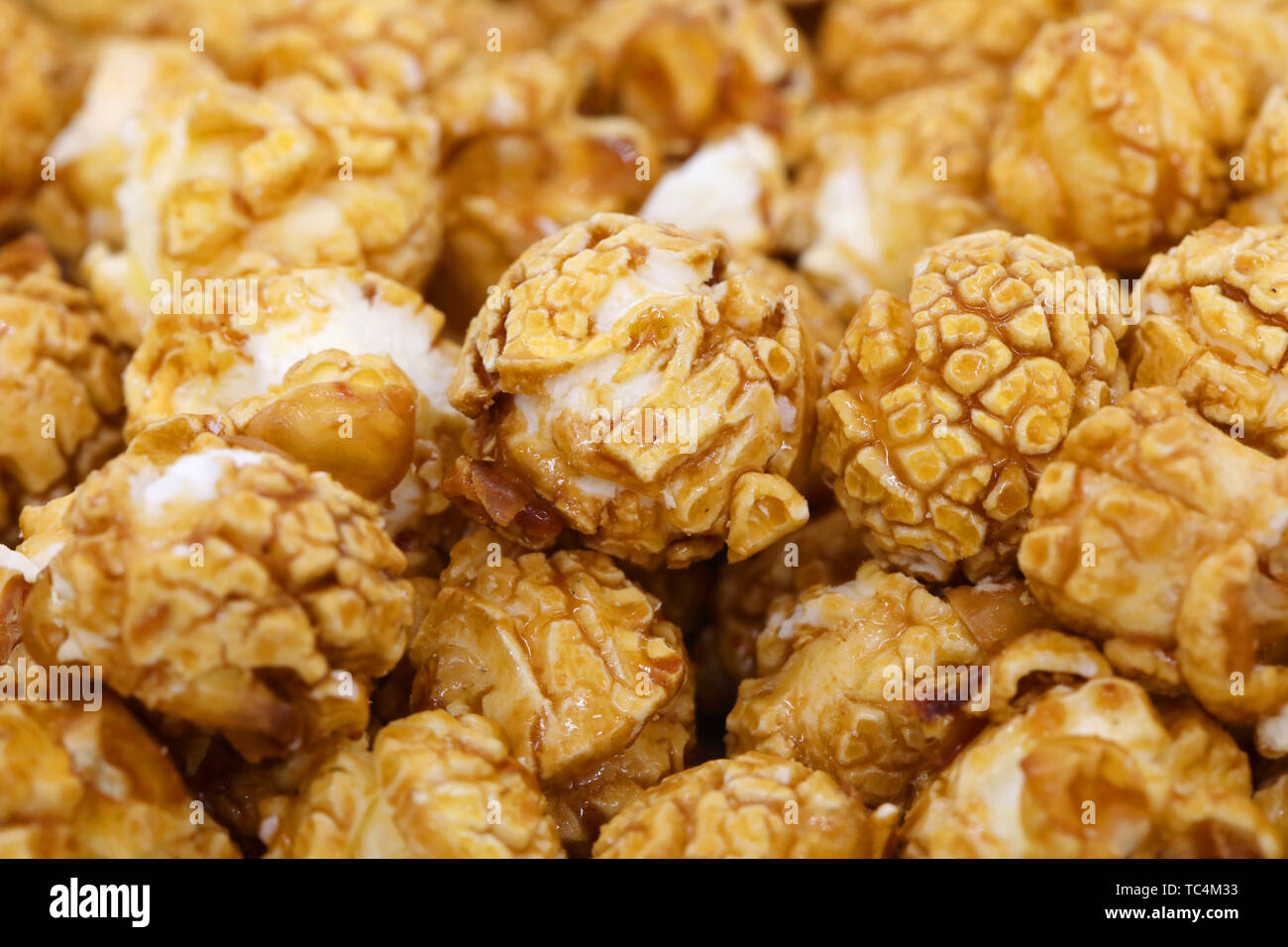 Micro popcorn hi-res stock photography and images - Alamy