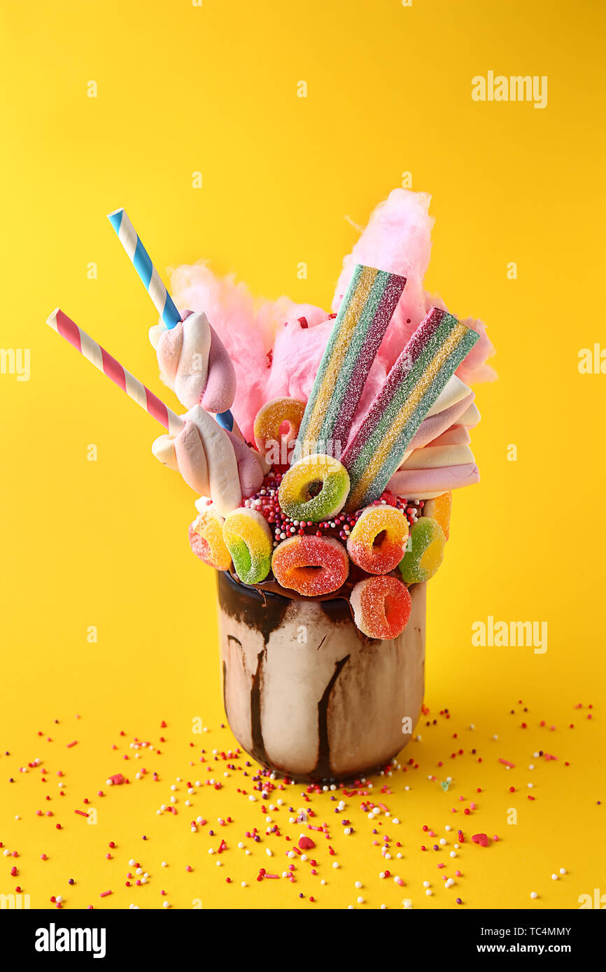 Freak shake hi-res stock photography and images - Alamy