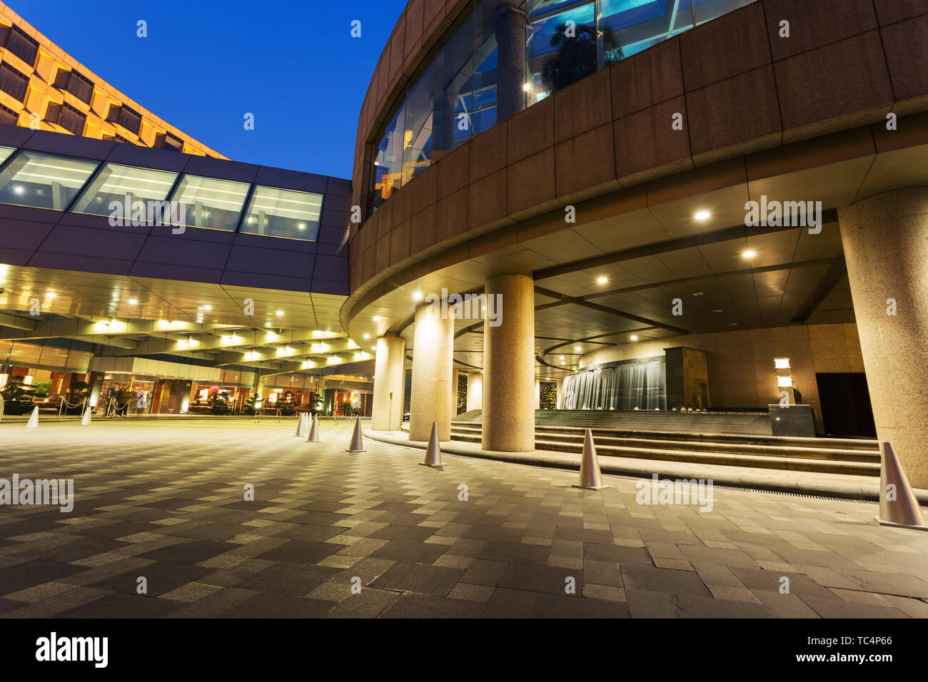 empty space and modern building exterior Stock Photo - Alamy