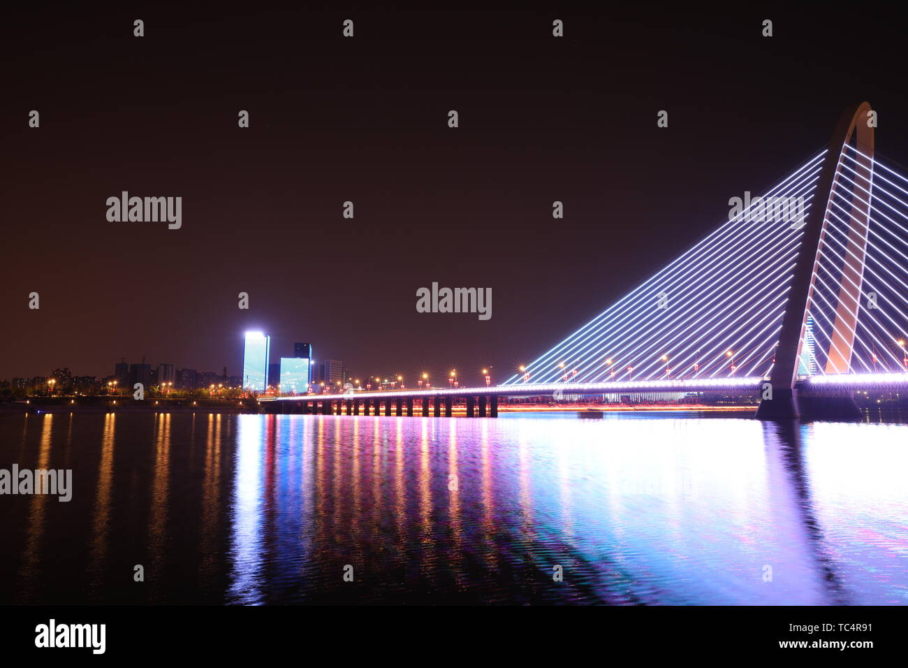 Bahe Rainbow Bridge, Xi'an, Shaanxi Stock Photo - Alamy