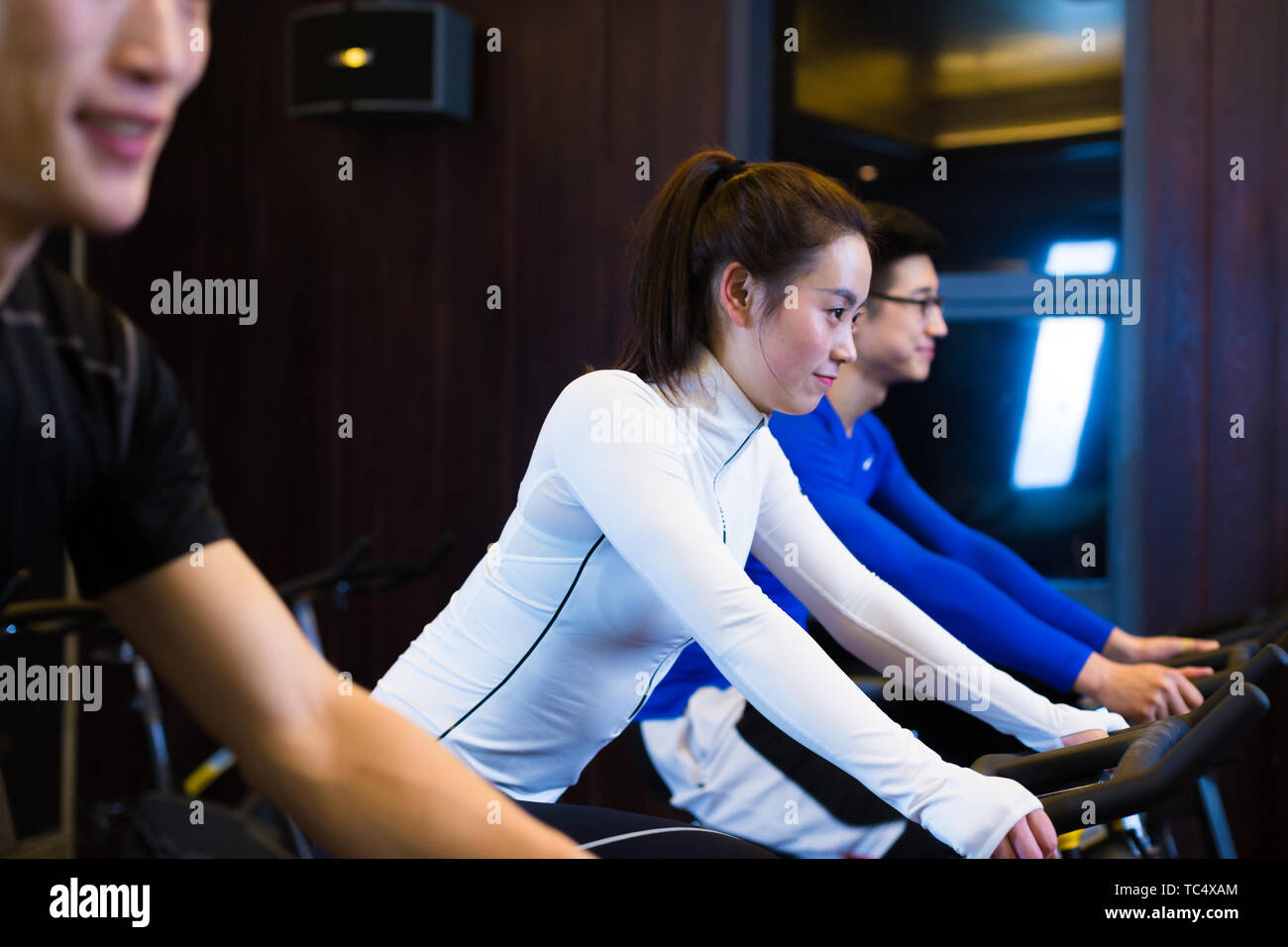young asian people working out in modern gym Stock Photo - Alamy