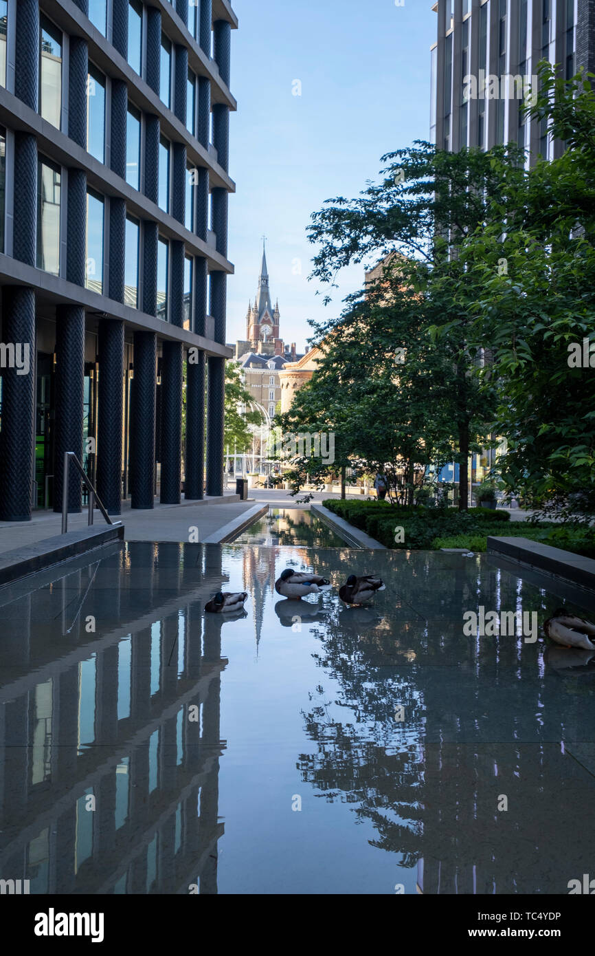 Kings cross london pancras square hi-res stock photography and images ...