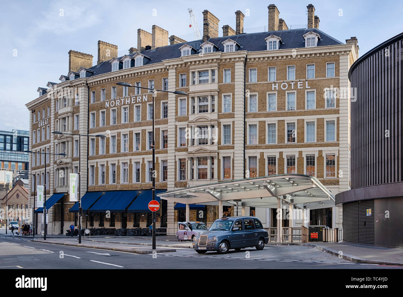 Lewis Cubitt High Resolution Stock Photography and Images - Alamy