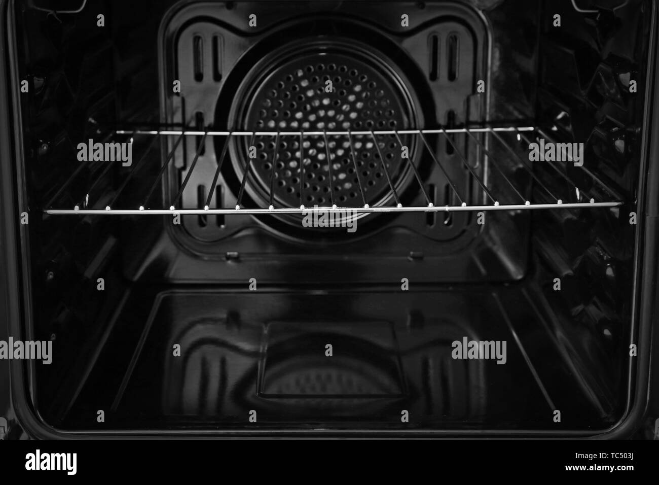 Empty modern oven, inside view Stock Photo - Alamy