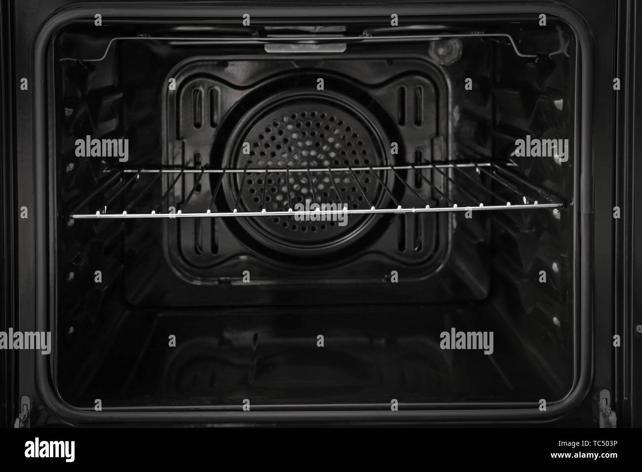 Empty modern oven, inside view Stock Photo - Alamy