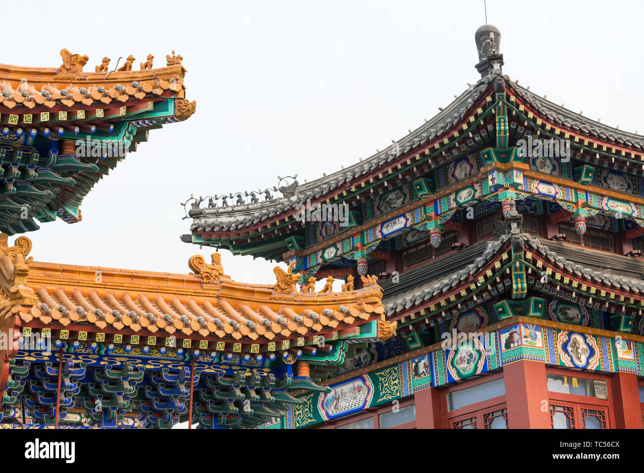 Ancient building components hi-res stock photography and images - Alamy