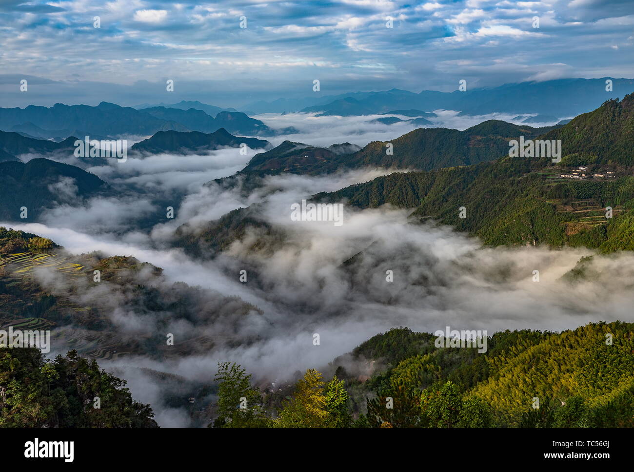 Sharp Rocks High Resolution Stock Photography and Images - Alamy