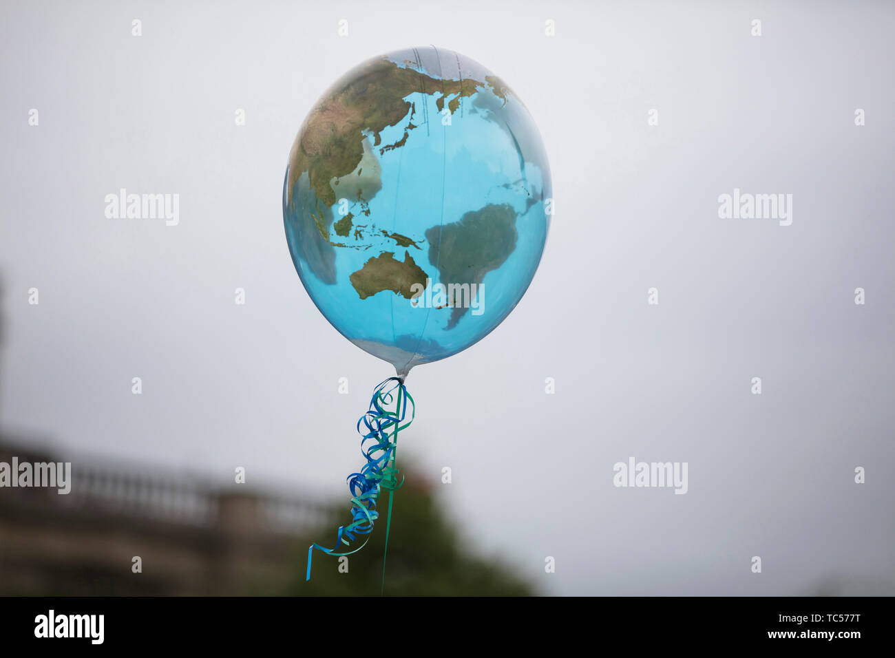 Balloon pollution hi-res stock photography and images - Alamy