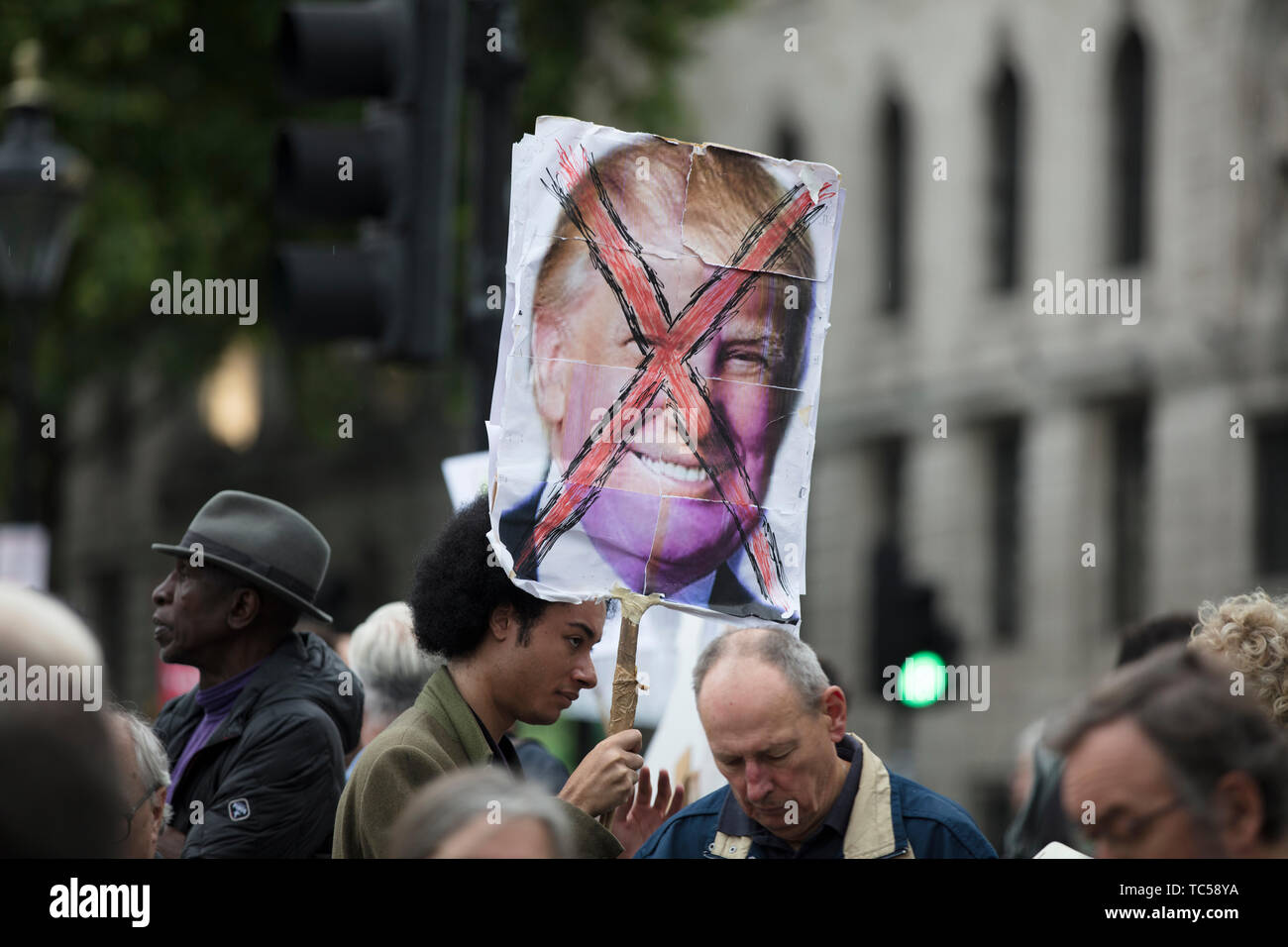 LONDON, UK - June 4th 2019: Large crowds of protesters gather in ...