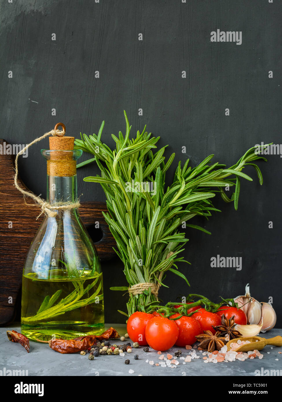 Spices oil selection cooking hi-res stock photography and images - Alamy