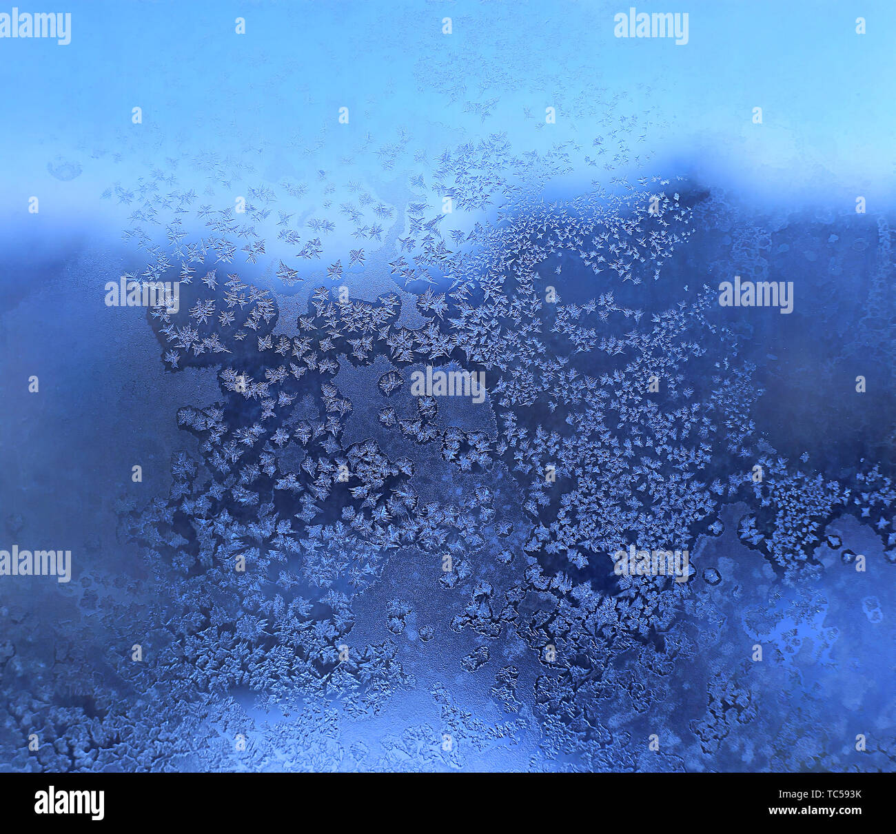 Natural texture of ice pattern on winter glass Stock Photo - Alamy