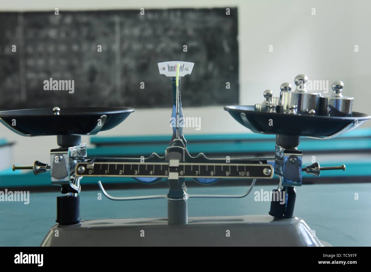 Balance teaching material Stock Photo - Alamy