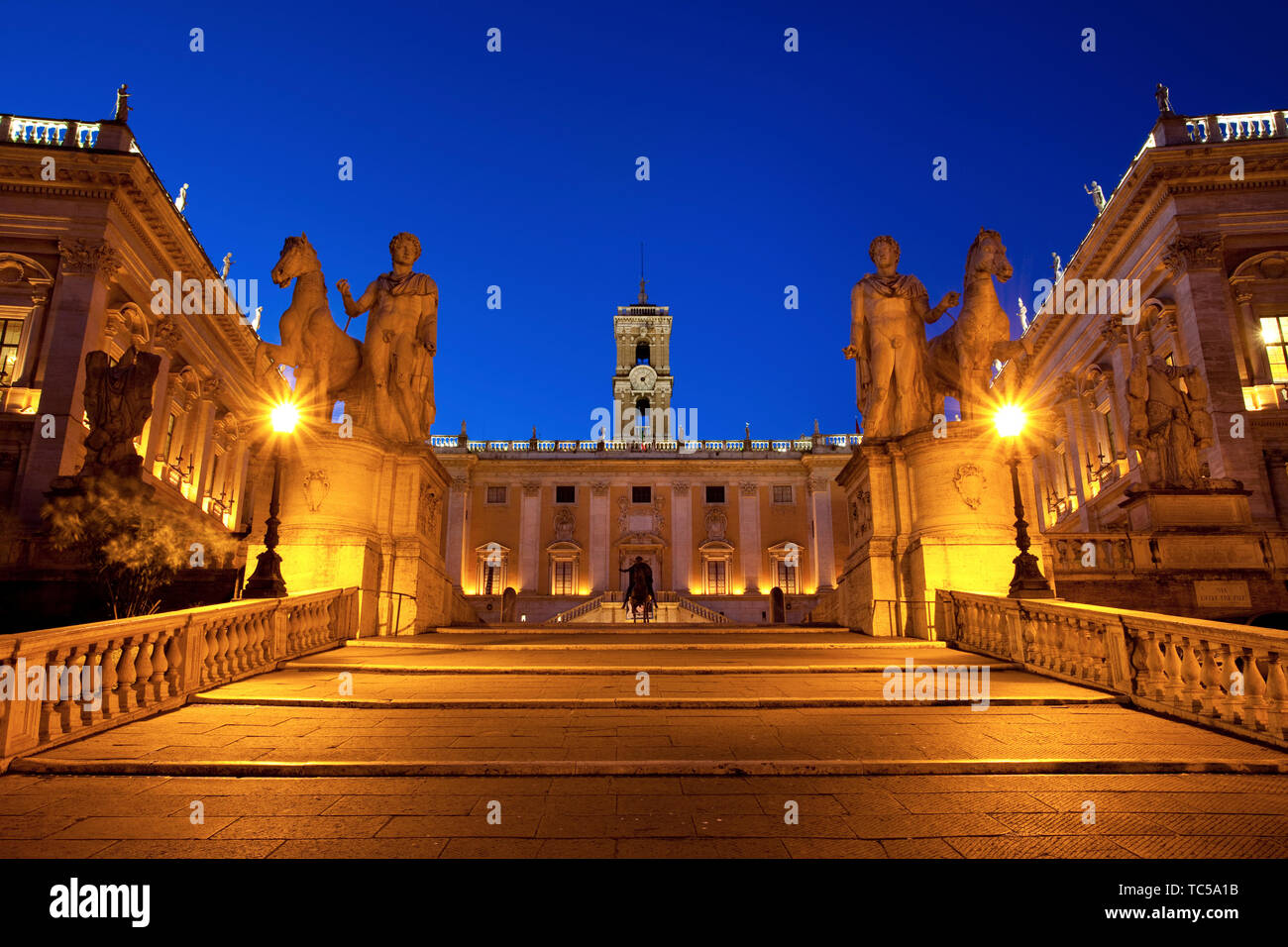 Cordonata staircase designed by Michelangelo and the Piazza del ...