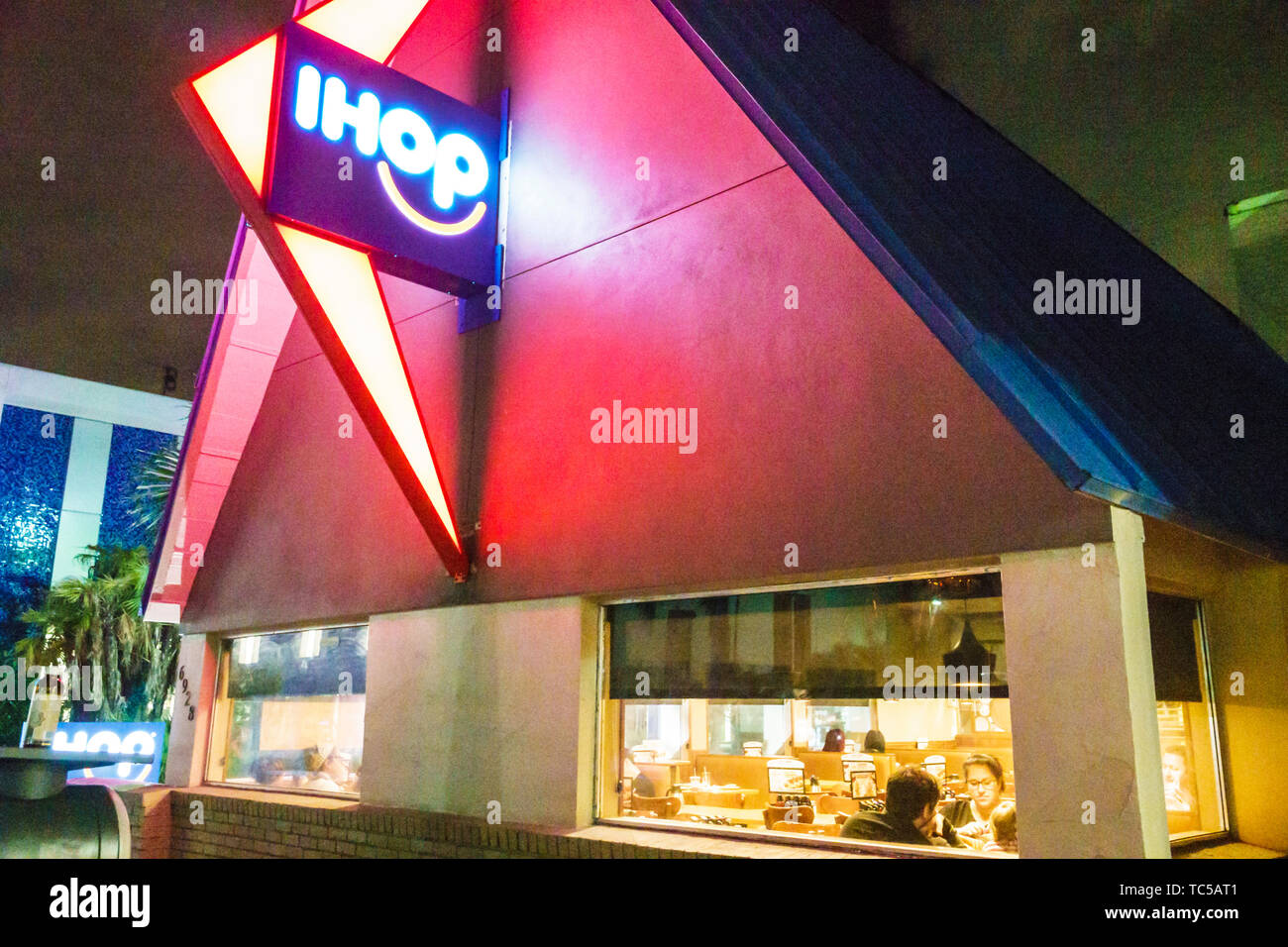 Miami Beach Florida,North Beach,Collins Avenue,IHOP International House ... Miami Beach Florida,North Beach,Collins Avenue,IHOP International House ...