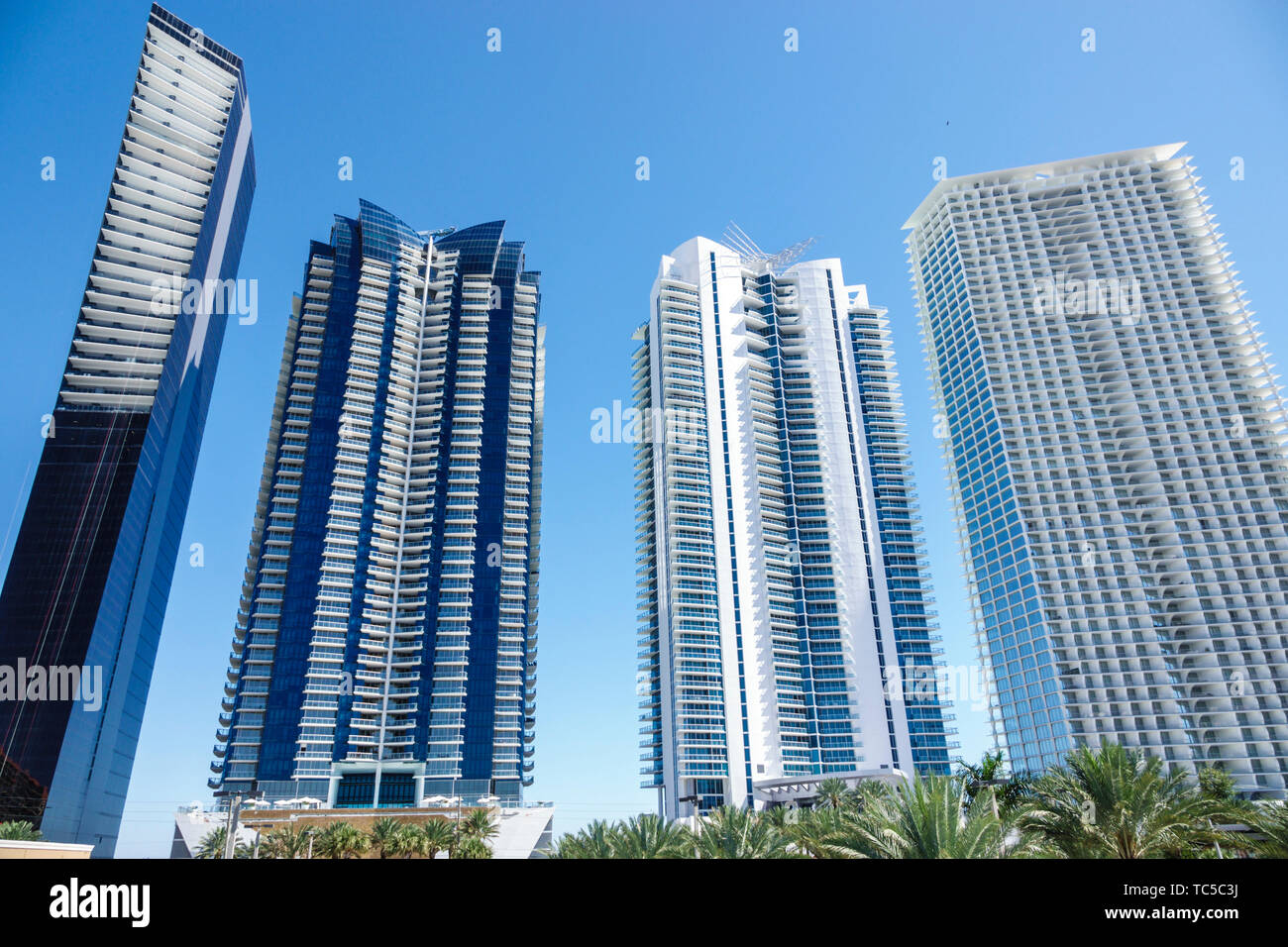 Florida,Sunny Isles Beach,Jade Ocean Beach Signature Condos,high rise ...