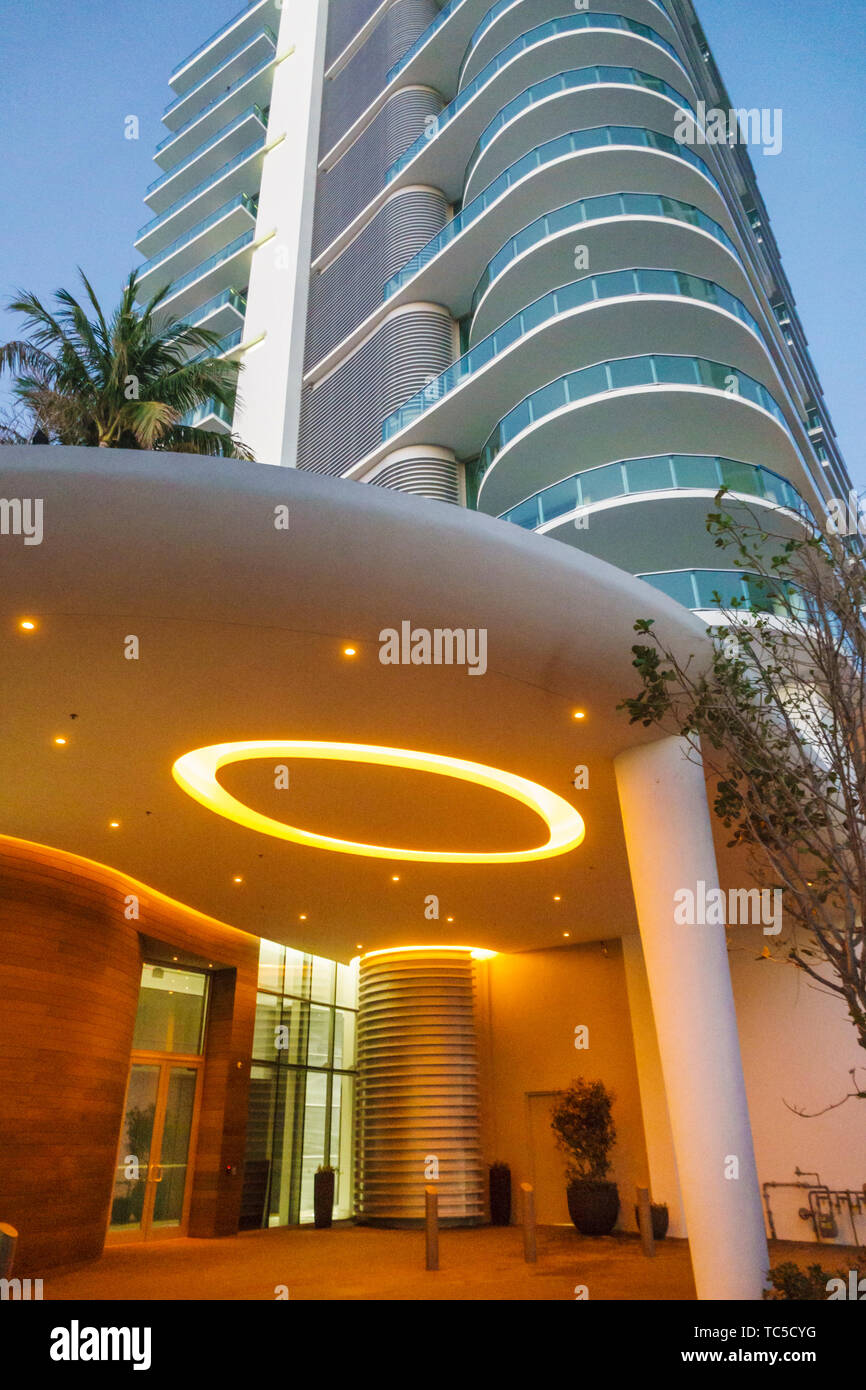 Latelier miami beach high rise hi-res stock photography and images - Alamy