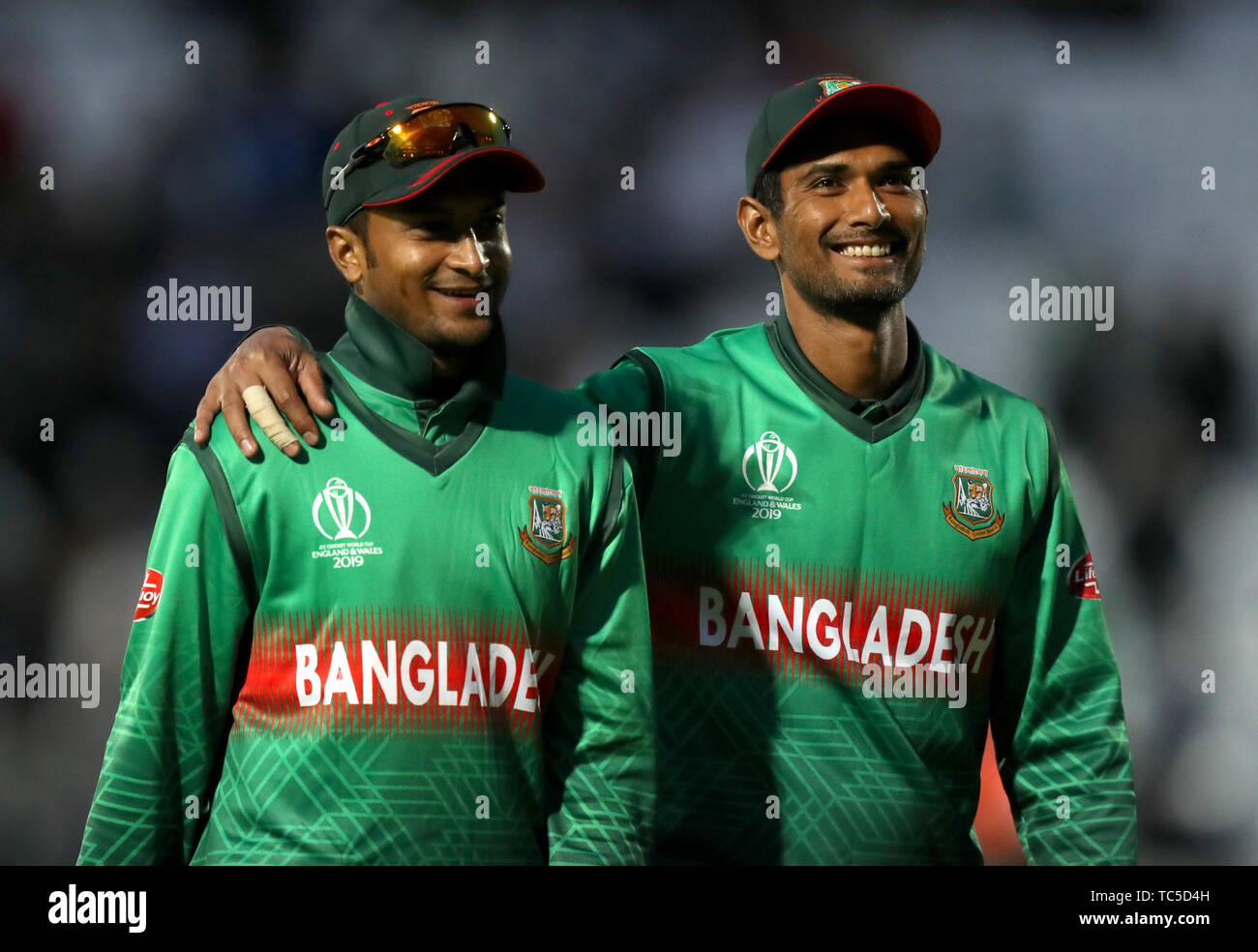 Bangladeshs mohammad mahmudullah hi-res stock photography and images ...