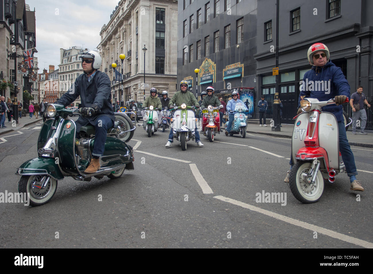 Mods 2019 hi-res stock photography and images - Alamy