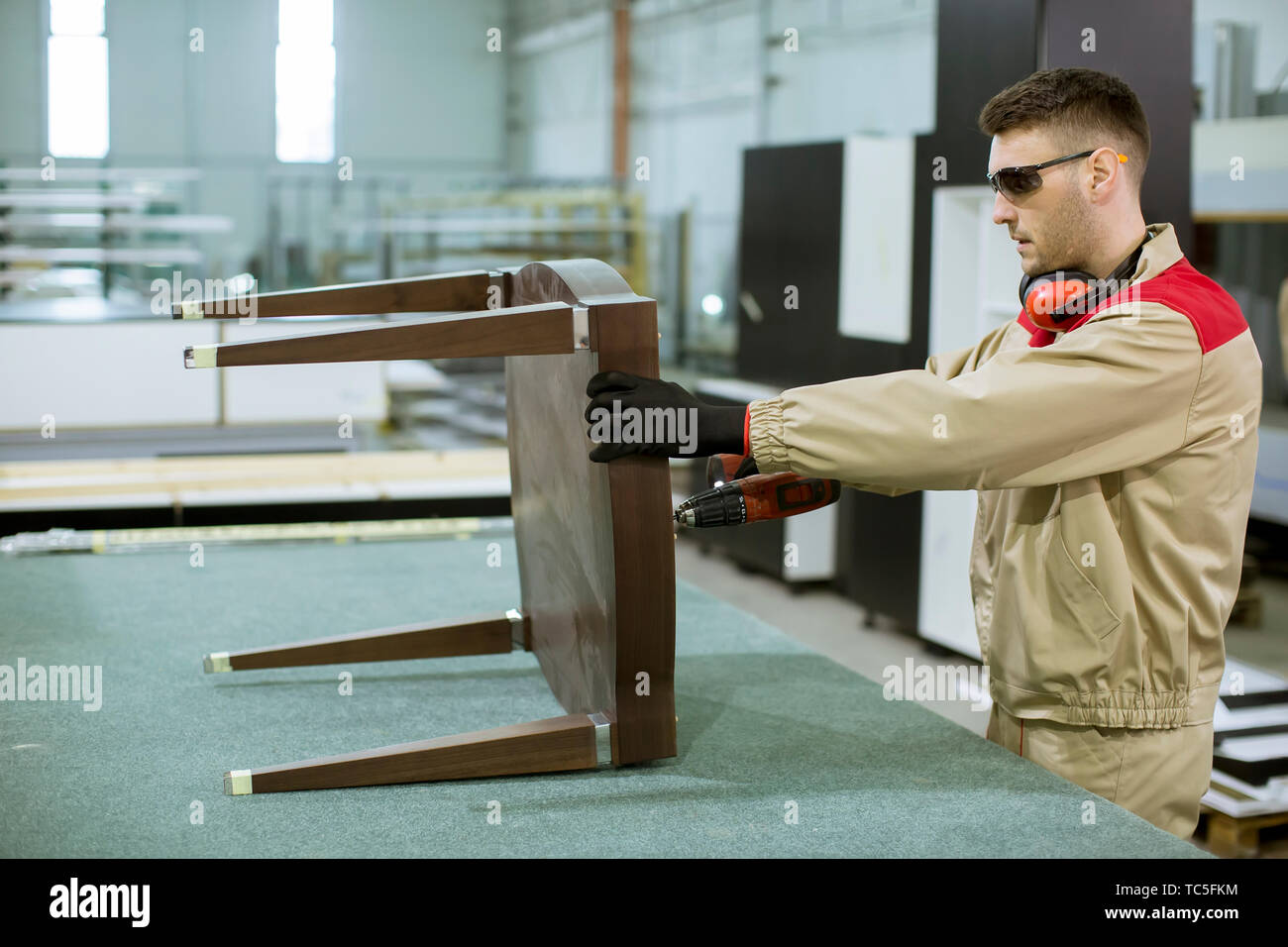 Furniture assembly factory hi-res stock photography and images - Alamy
