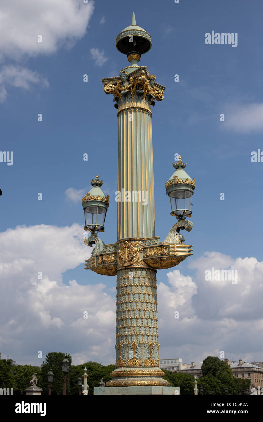 Parisian street lamp post lamppost paris hi-res stock photography and ...