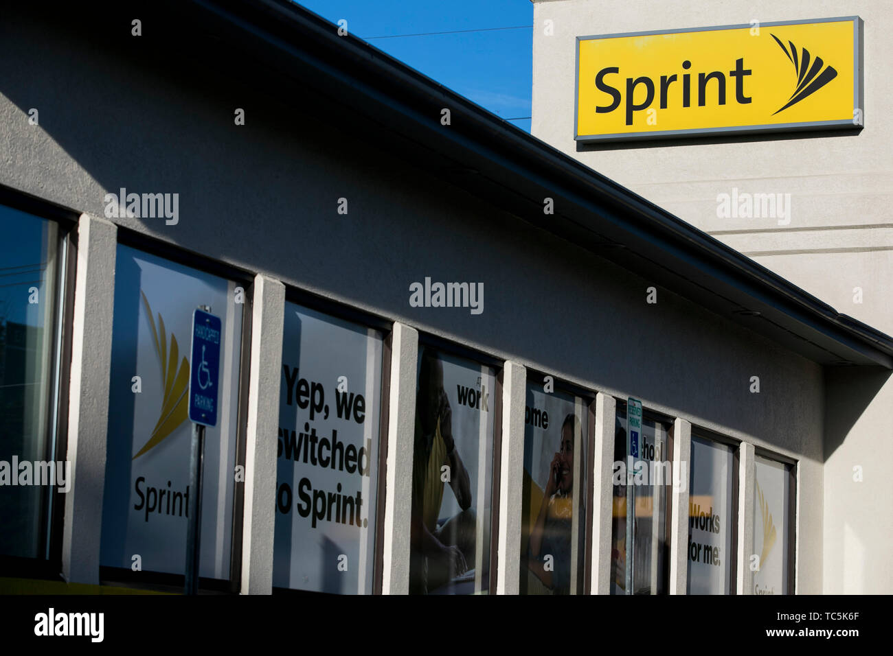 Sprint Store Phones