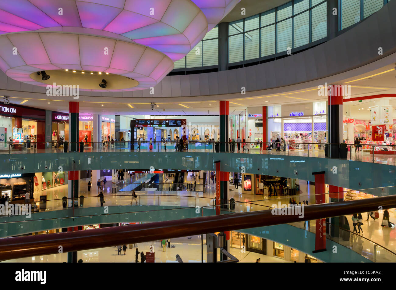 Mall of the emirates interior hi-res stock photography and images - Alamy
