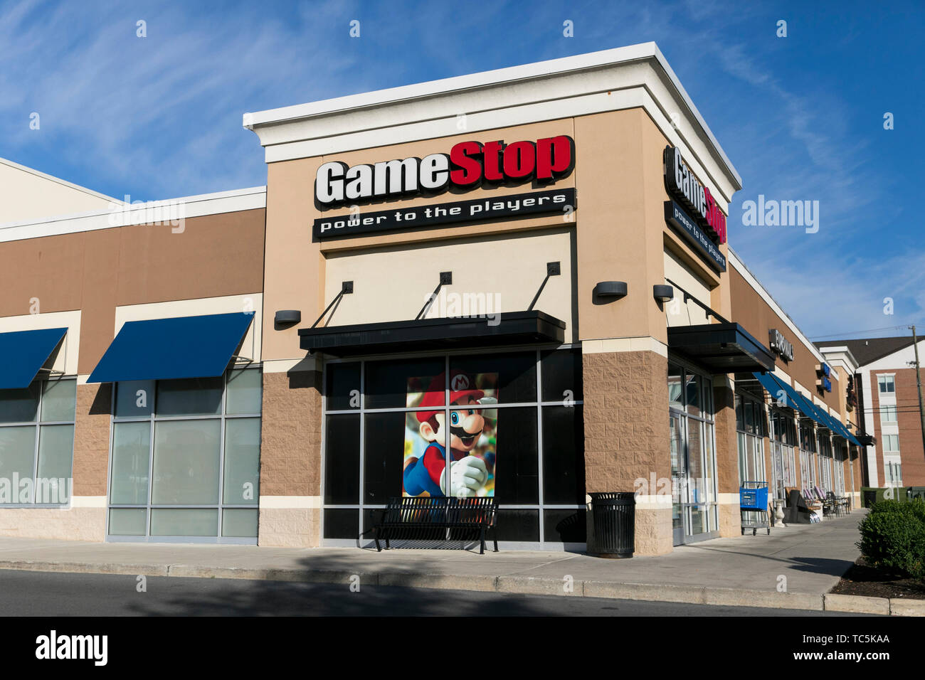 Gamestop Store Outside
