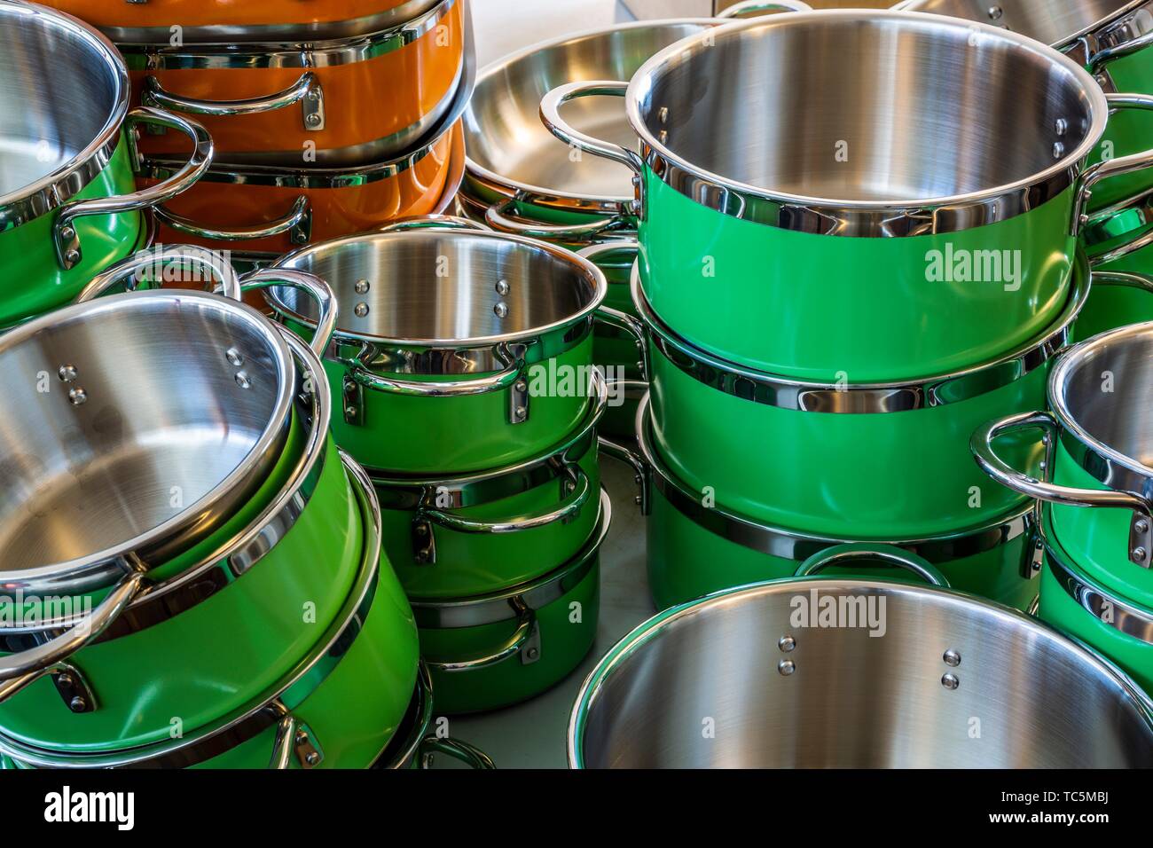 Metal Cooking Pots High Resolution Stock Photography and Images - Alamy