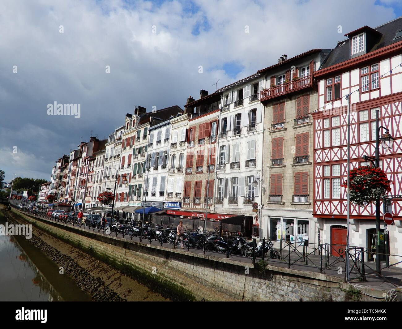 Bayonne France High Resolution Stock Photography and Images - Alamy
