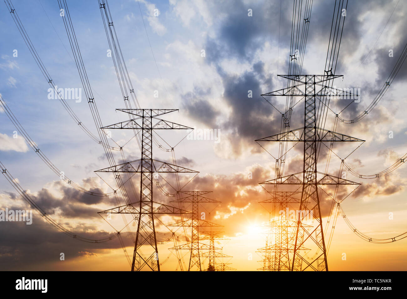 Powerpylons hi-res stock photography and images - Alamy